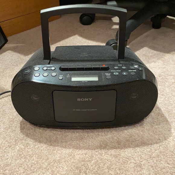 Sony | Portable Audio & Video | Sony Radio | Poshmark